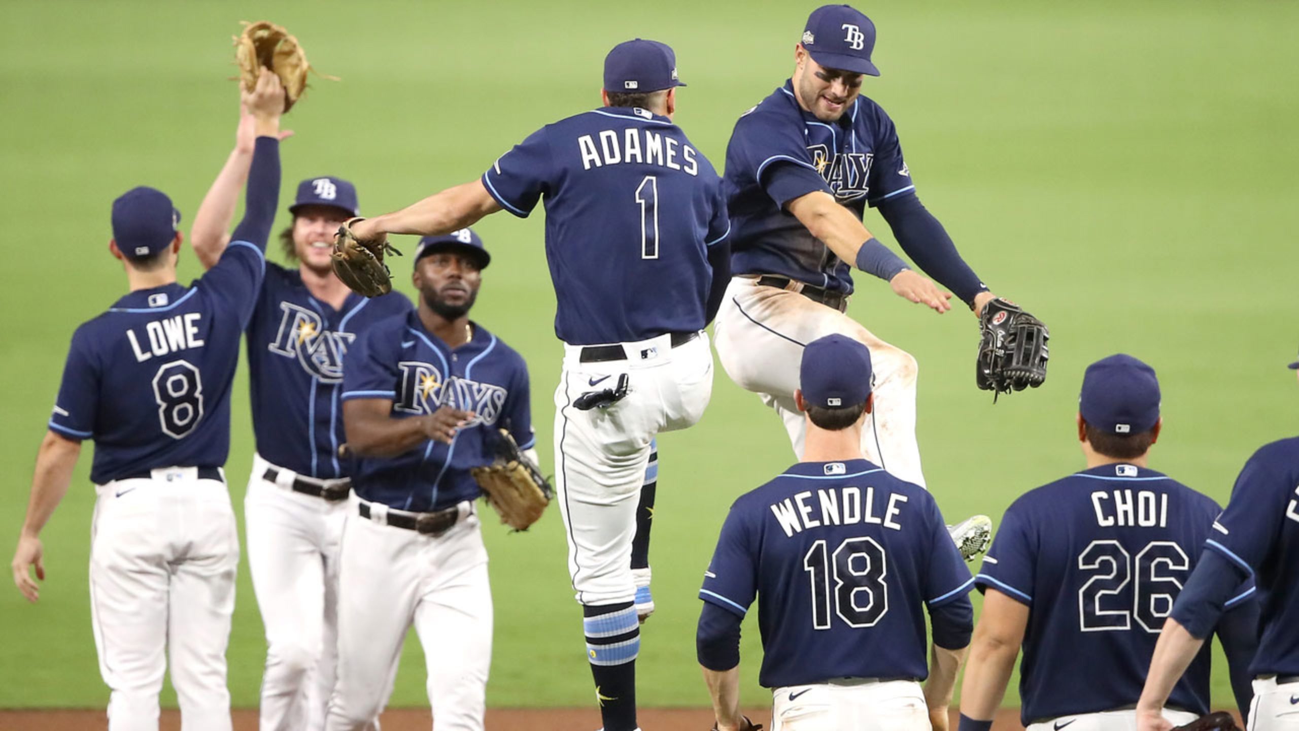 Rays conecta 4 HR e iguala la serie contra Yankees - Beisbol Mundial