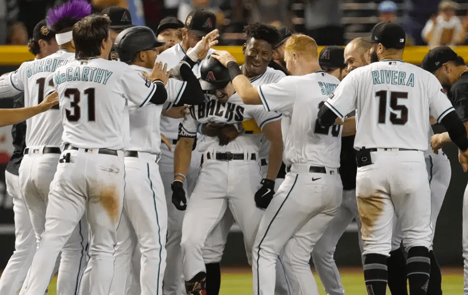 Diamondbacks de Arizona co líderes del Oeste - Beisbol Mundial