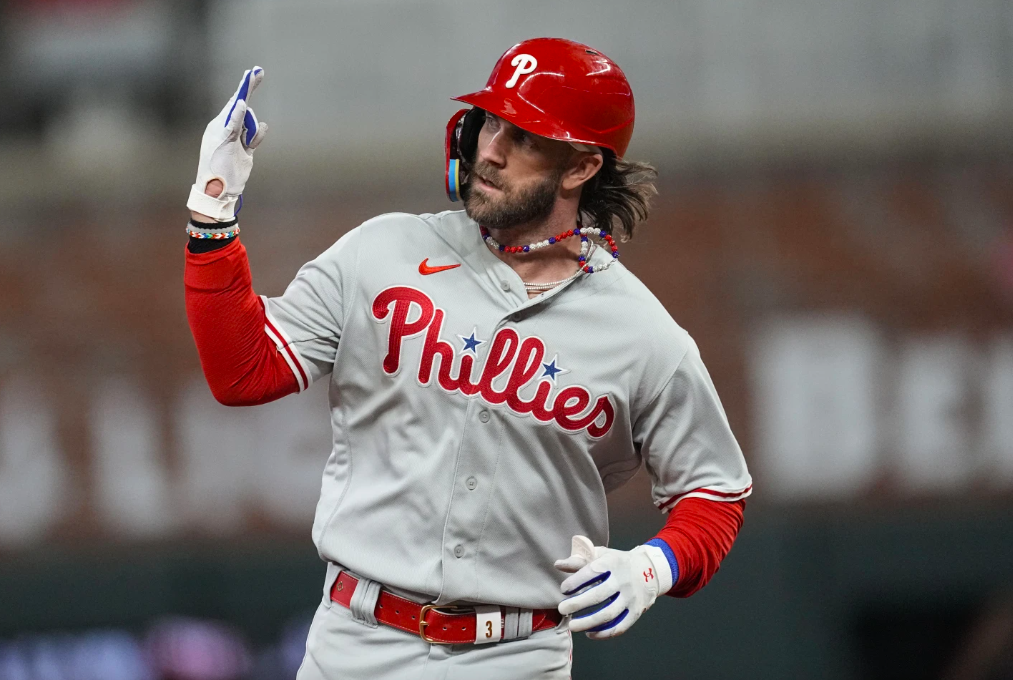 Filis de Filadelfia y Harper silencian a los Bravos de Atlanta ...