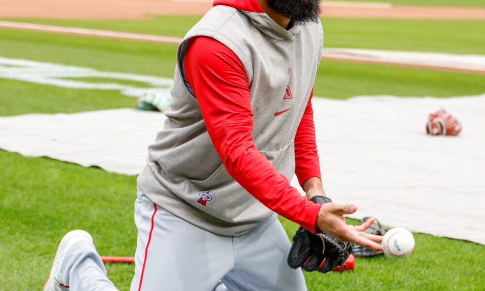 Otra vez se lesionó Rendón con Angels - Beisbol Mundial